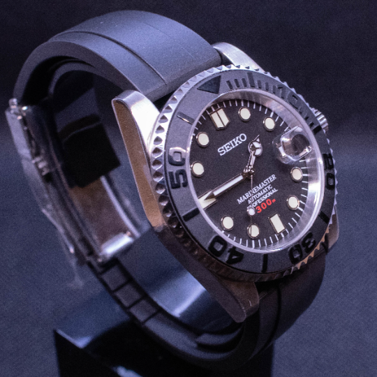 Seiko Yachtmaster 300MM 370 USD - Express Delivery included